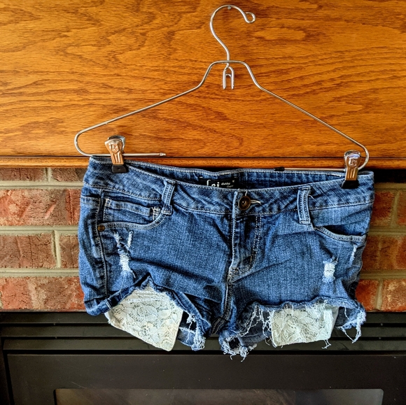 lei | Shorts | Lei Brand Short Shorts With Pockets Hanging Out 9 | Poshmark